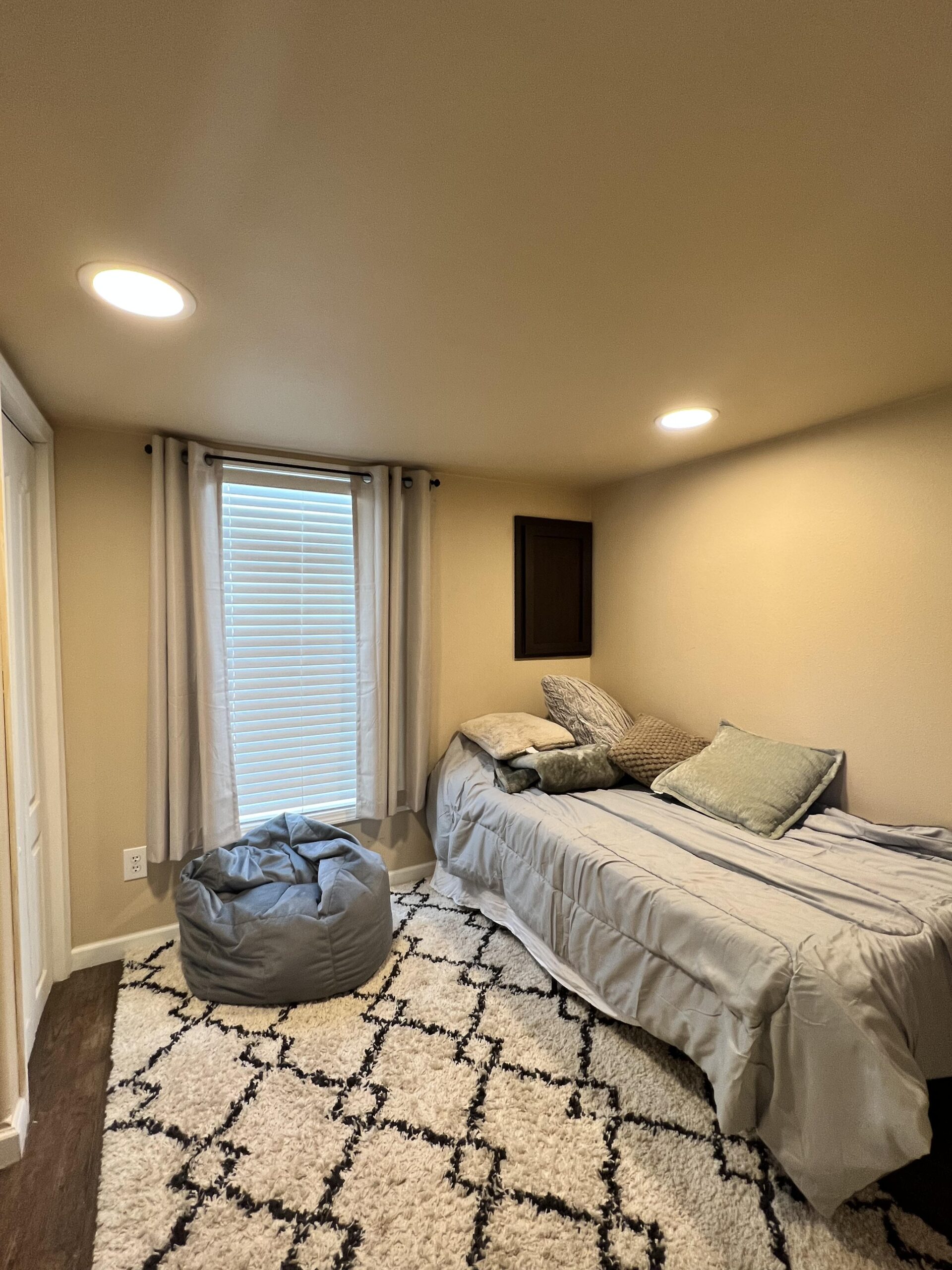 #35. Cozy cottage Model | Peak View Park